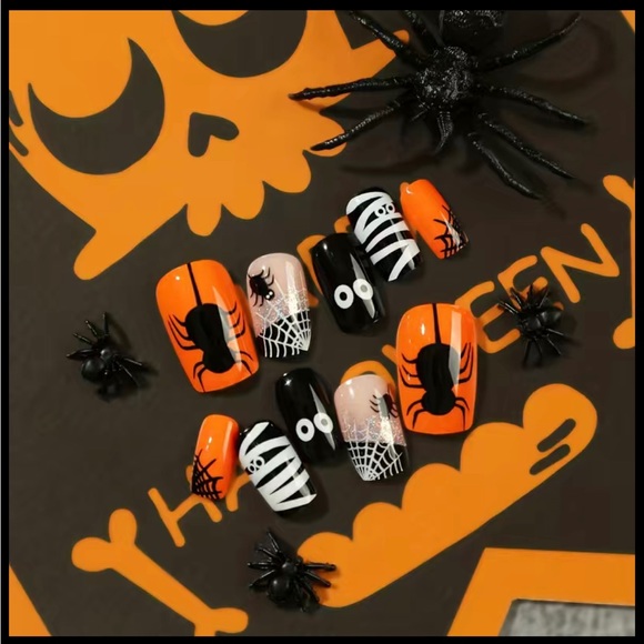 Accessories | Cobweb Spider And Cartoon Eye Design Press On Nails ...